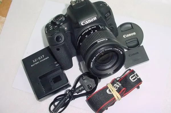 Canon 800D Digital SLR 24.2MP Camera with 18-55mm IS STM Zoom Lens - Can...