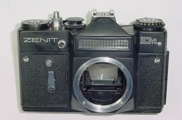 ZENIT EM 35mm Film SLR Manual Camera Body - Zenit