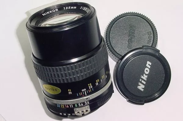 Nikon 135mm F3.5 NIKKOR AI Manual Focus Portrait Lens - Nikon Store