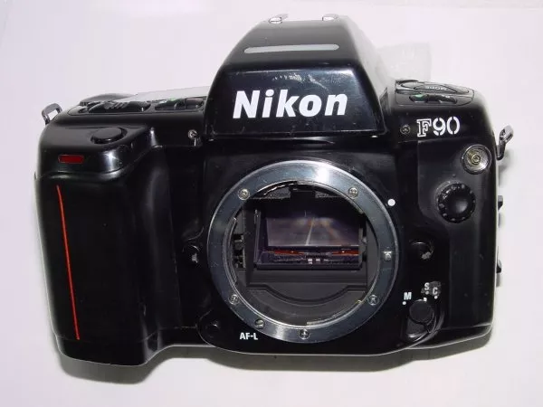 Nikon F90 35mm Film SLR Camera Body - Nikon Store