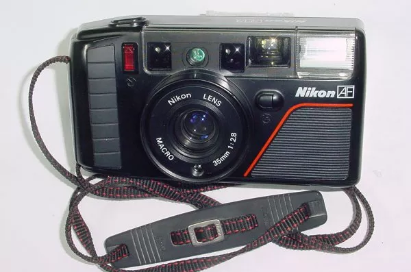 Nikon AF 3 35mm Film Point & Shoot Camera 35/2.8 Macro Lens - Nikon